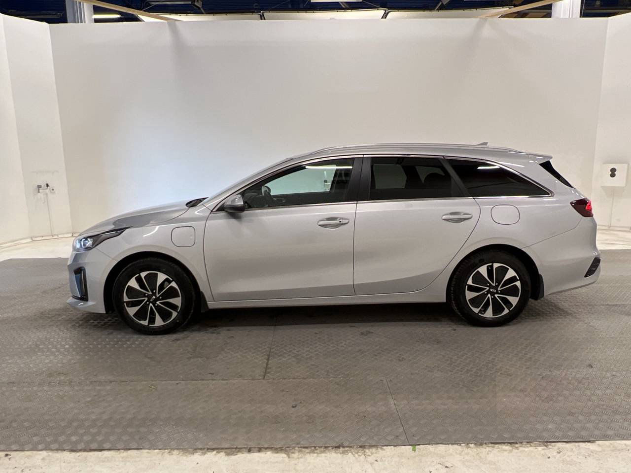 Kia Ceed Sportswagon Plug in Hybrid DCT 104kW 2020 Advance Plus topdriveclub